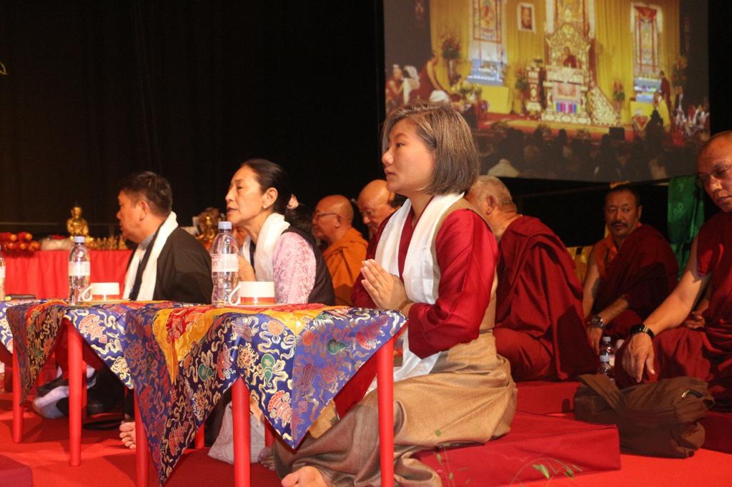 Sakya Delegation led by Sakya Gongma Trichen Rinpoche Successfully ...
